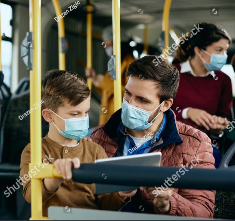 tablet on bus | Pantonium